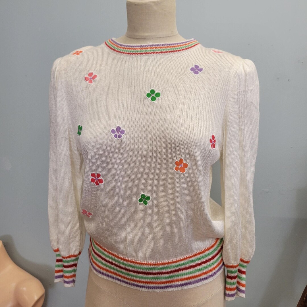 Vtg 70s FLOWER POWER SWEATER Top // Vintage Puffed Sleeve Floral ...