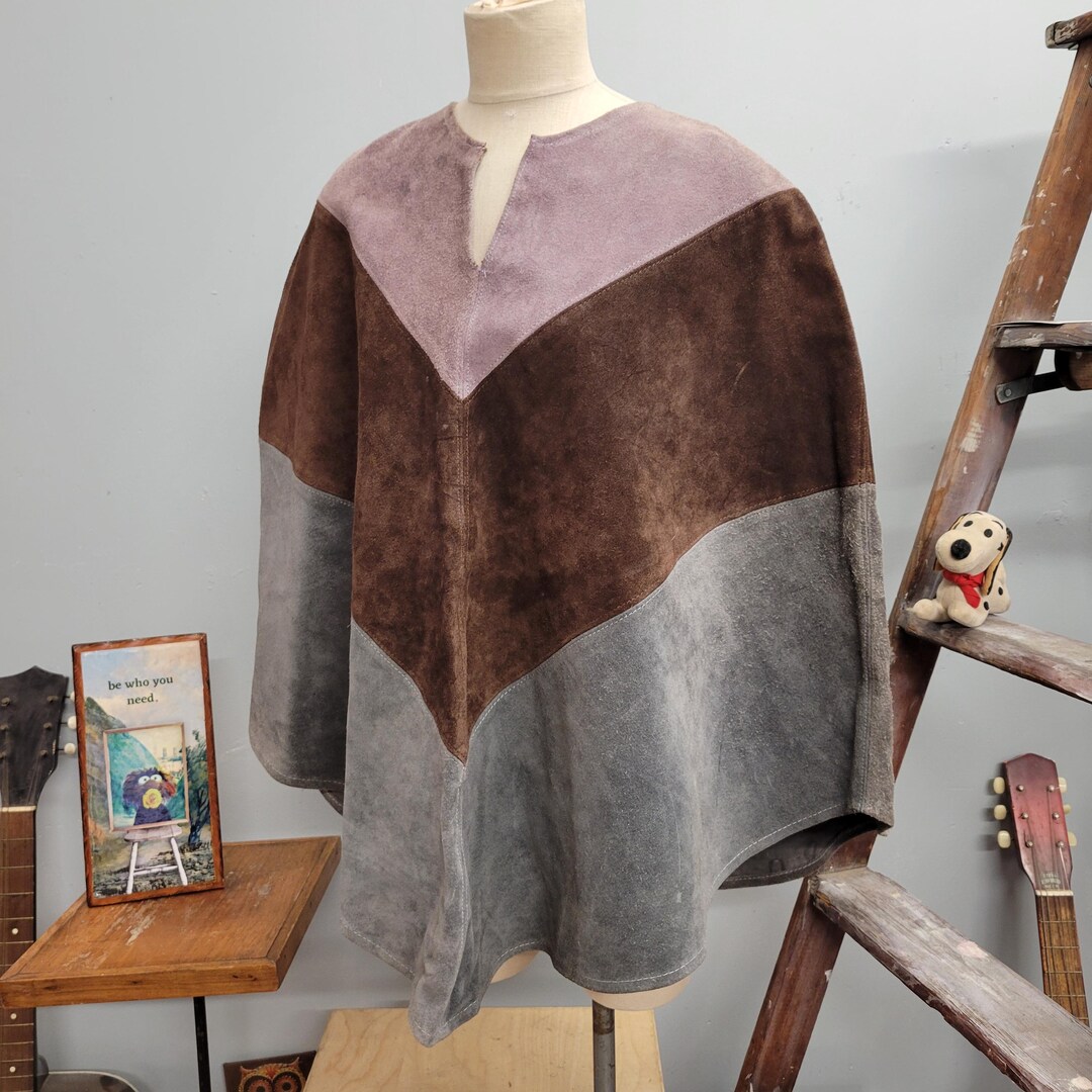 Vtg 60s COLORBLOCK SUEDE PONCHO // Vintage One Size Tri Tone Patchwork ...