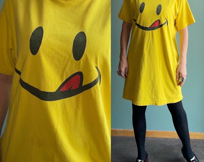 Vintage 90s Joe Boxer Smiley Face Shirt / Emoji Shirt / Oversized ...