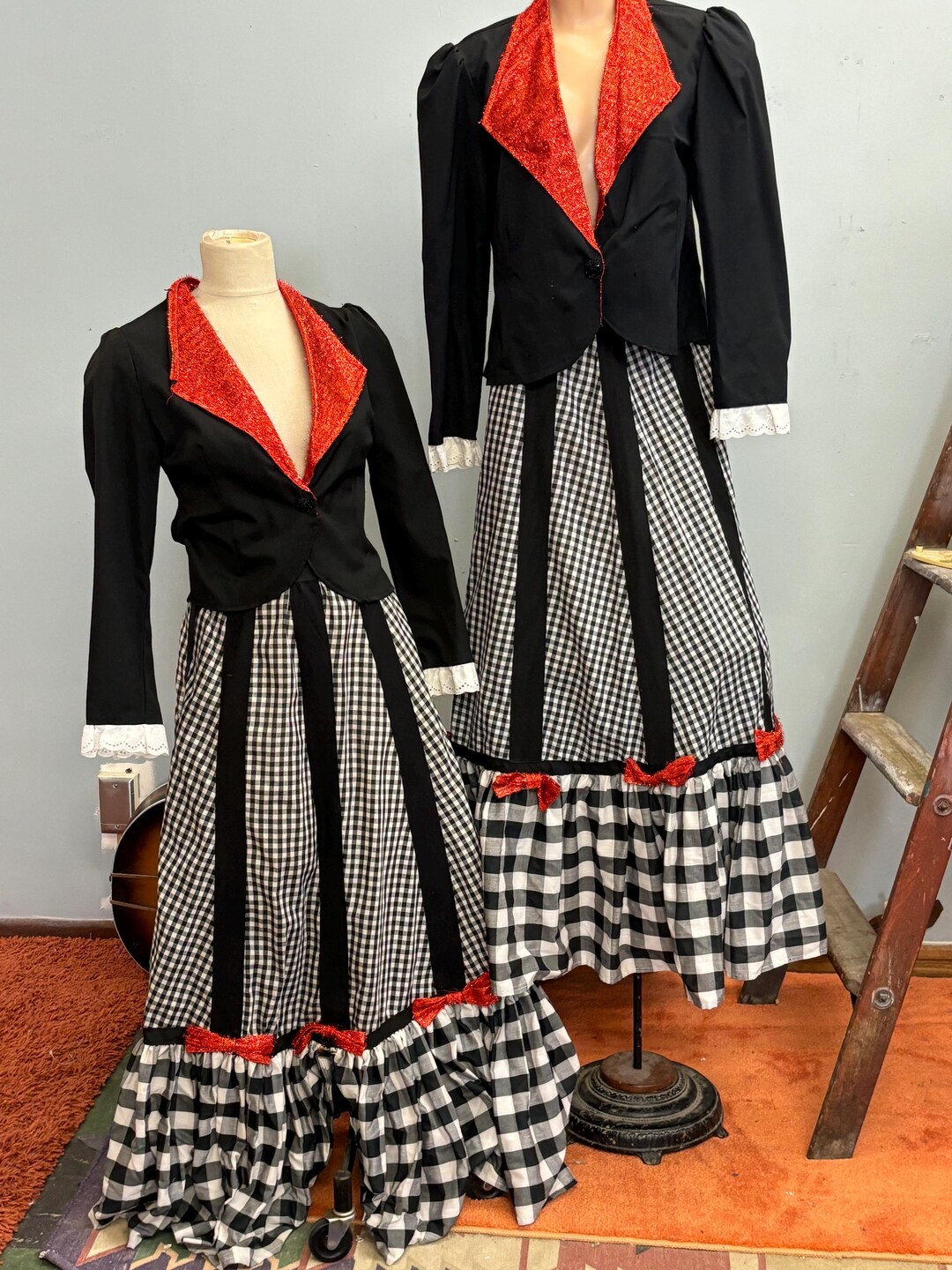 Vtg 70s TWINS HALLOWEEN COSTUME / Vintage Red Lurex Vampire Tuxedo ...