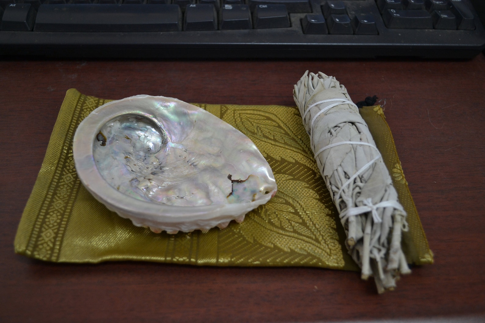 ABALONE Shell White SAGE With Pouch Smudge Kit Spiritual Cleansing - Etsy