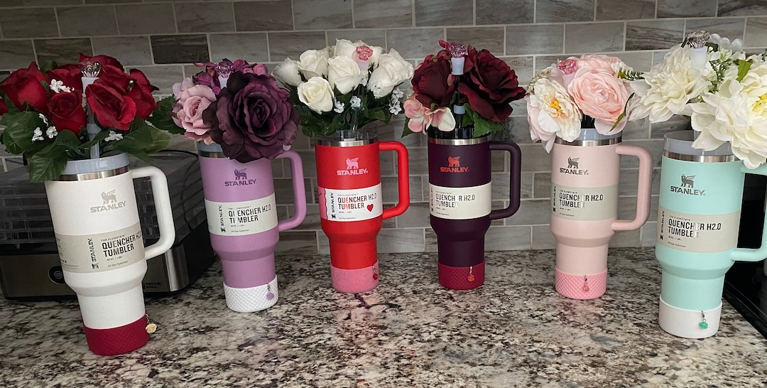 Stanley 40oz Flower Arrangements With Protective Boot Straw Topper Boot ...