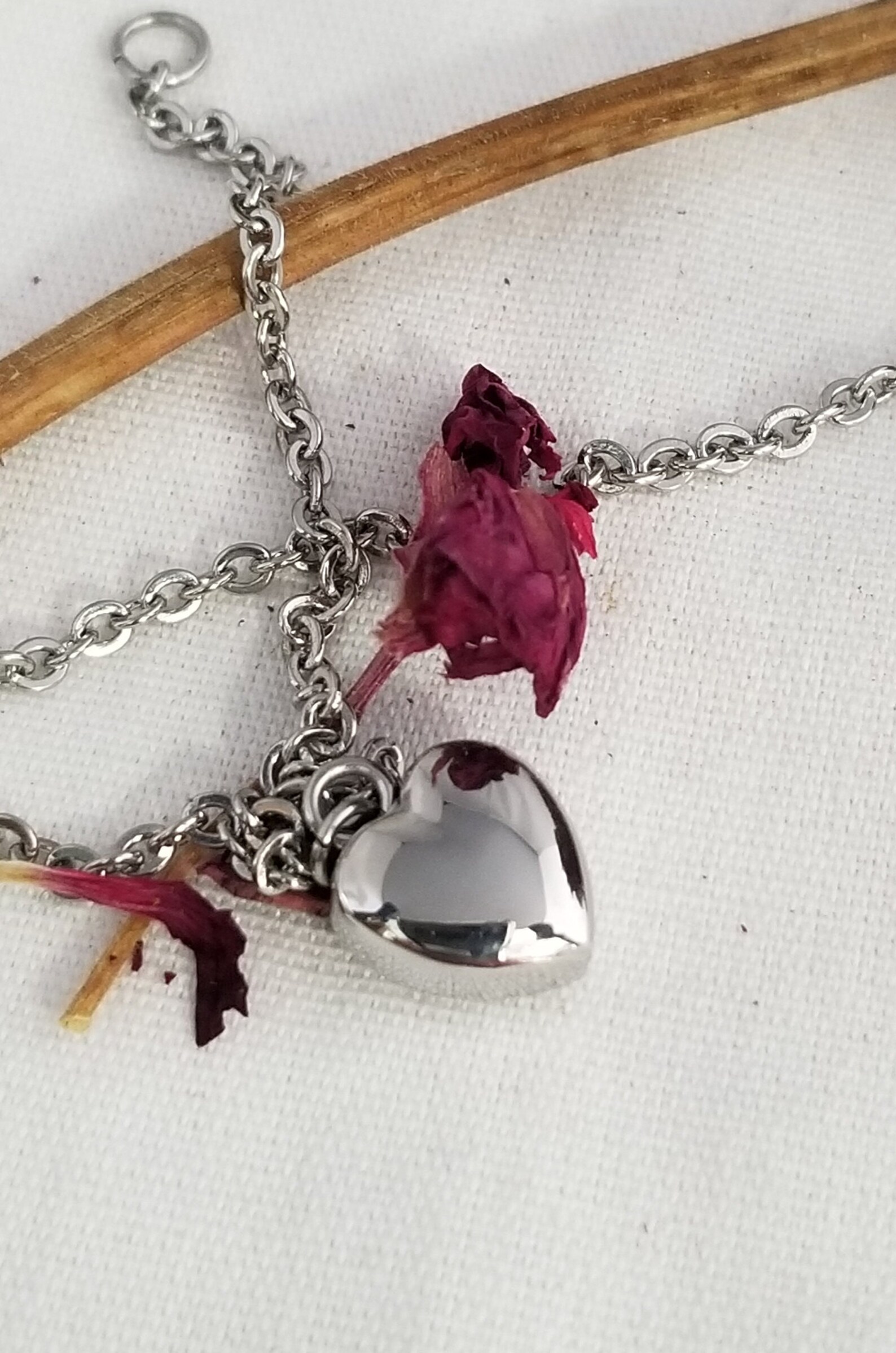 Cremation Ash Tiny Heart Urn, Stainless Keepsake Ash Holder Necklace ...