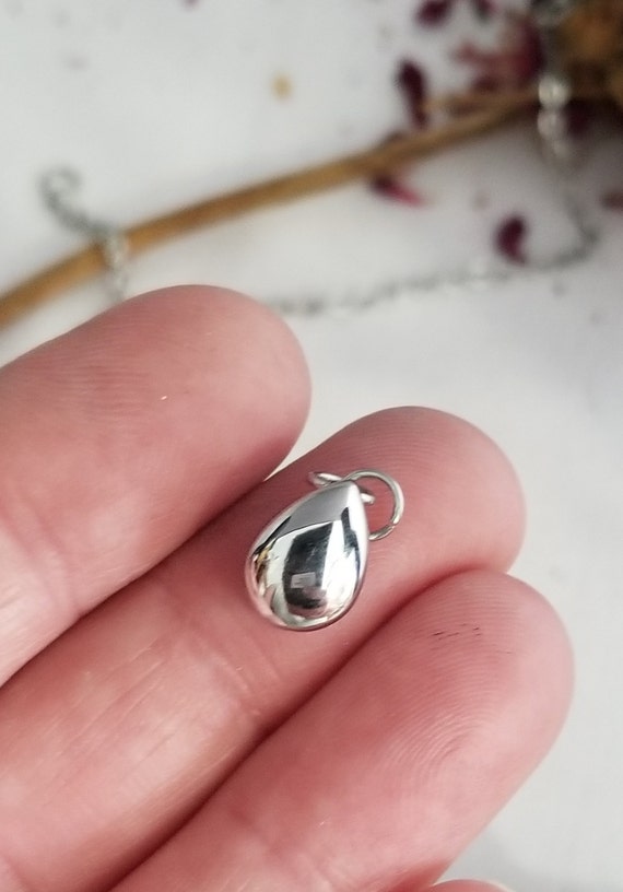 Cremation Ash Tiny Teardrop Urn Stainless Keepsake Ash Holder Necklace Hair Flower Sand Urn Loss of Loved One Remembrance Tiny Urn Etsy