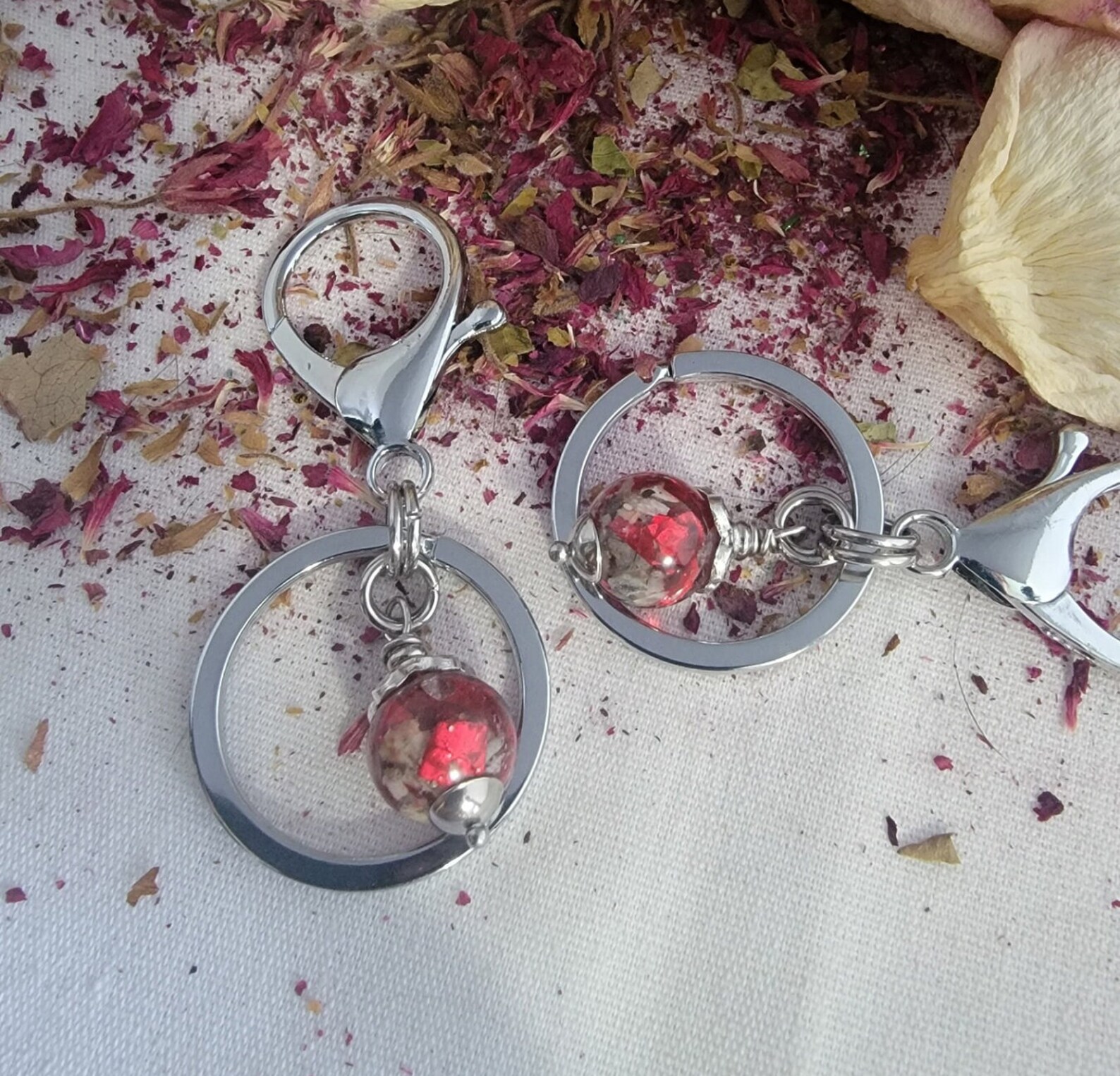 Cremation Ash Cremains Hair Flower Round Keepsake Keychain, Memorial ...