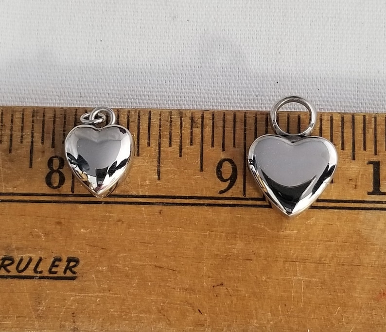 Cremation Ash Tiny Heart Urn, Stainless Keepsake Ash Holder Necklace ...