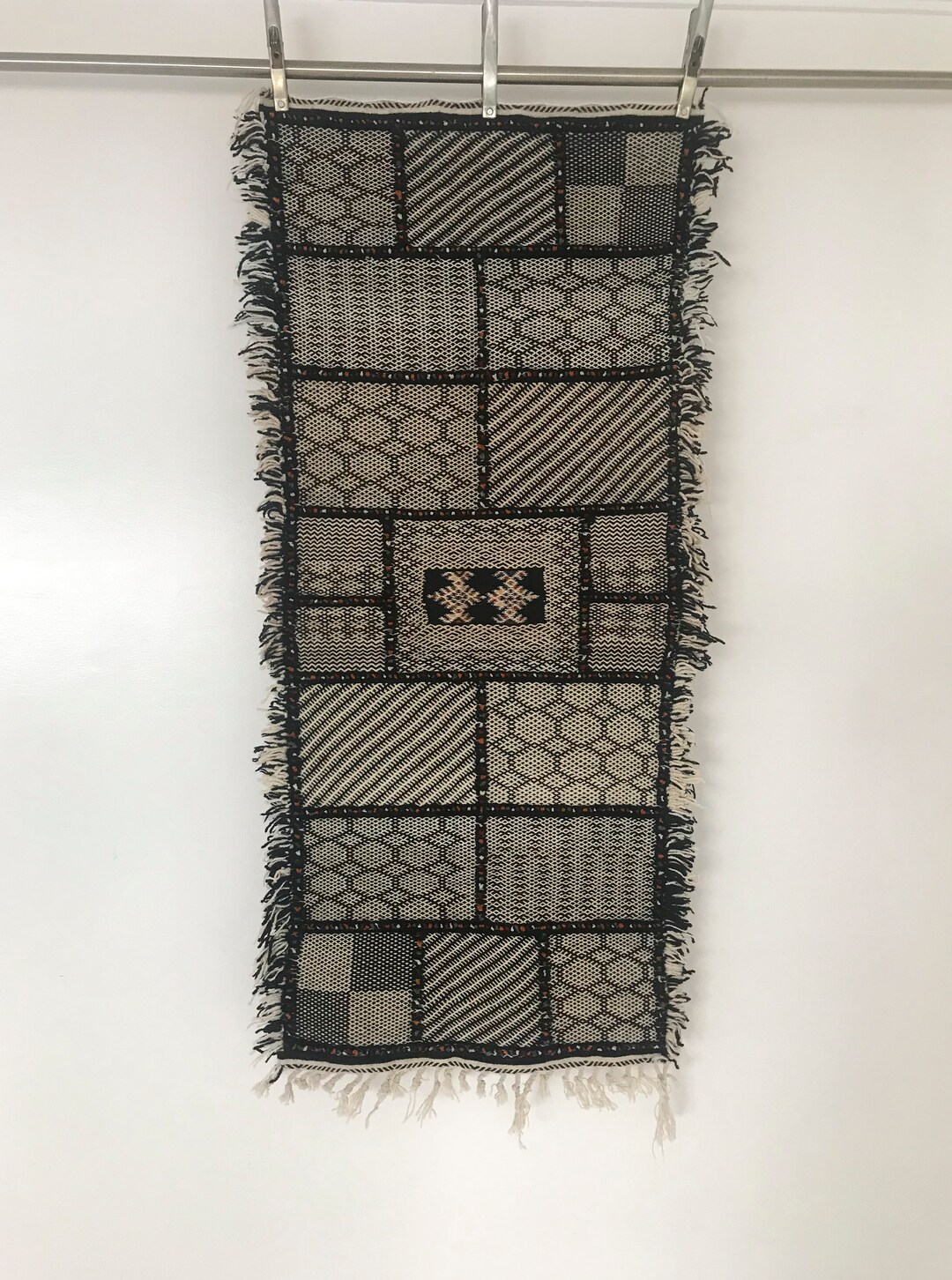 Exquisite Berber Picasso Moroccan Rug Carpet Handmade Fringe 3 Sides ...