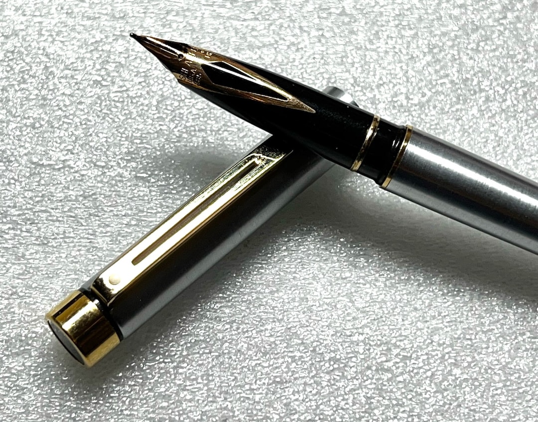 197o's Sheaffer Lifetime Stainless Steel TARGA Model 1001x Fountain Pen ...