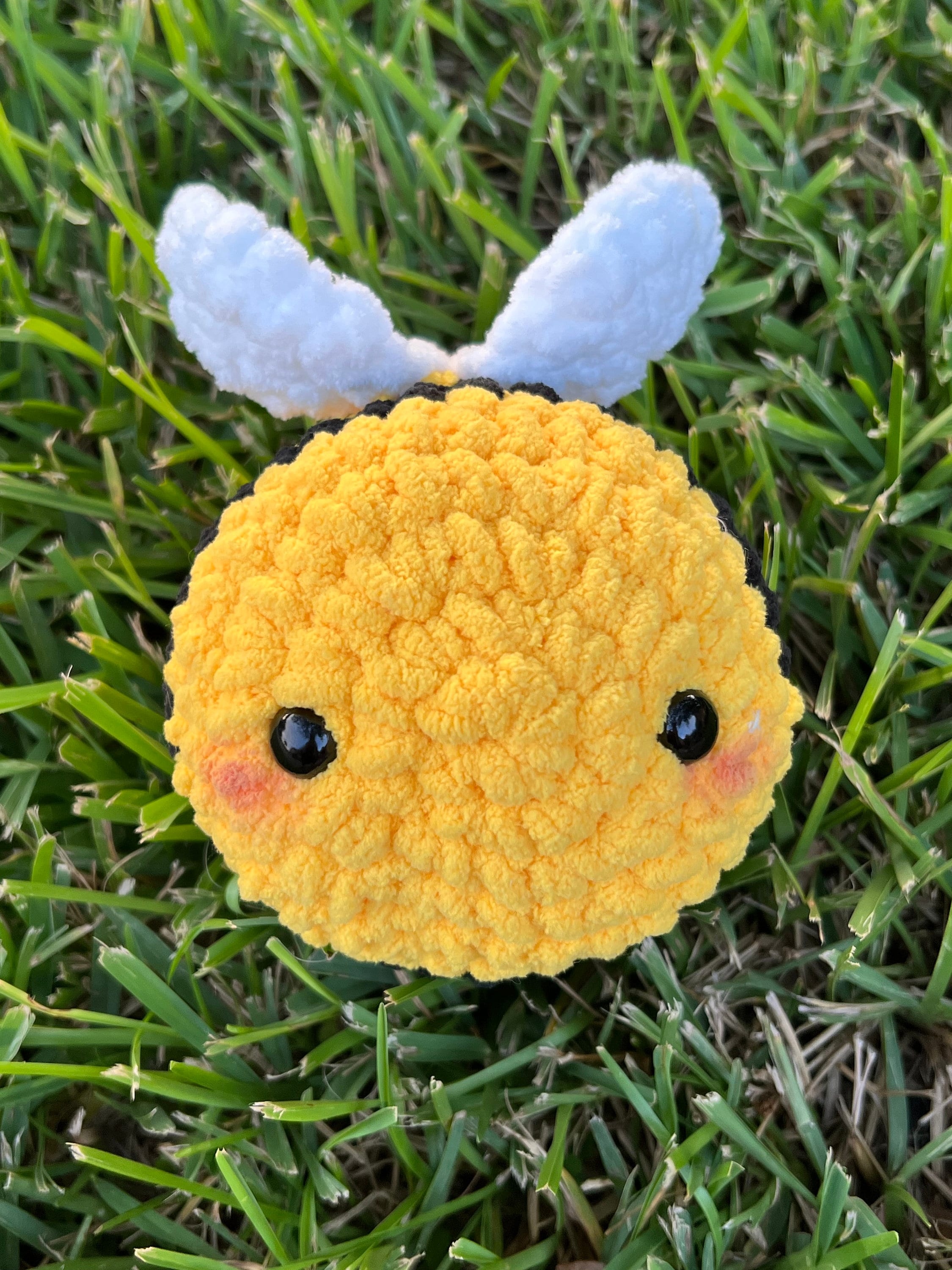 Crochet Bumblebee Plush, Large Jumbo Fuzzy Plushie - Etsy