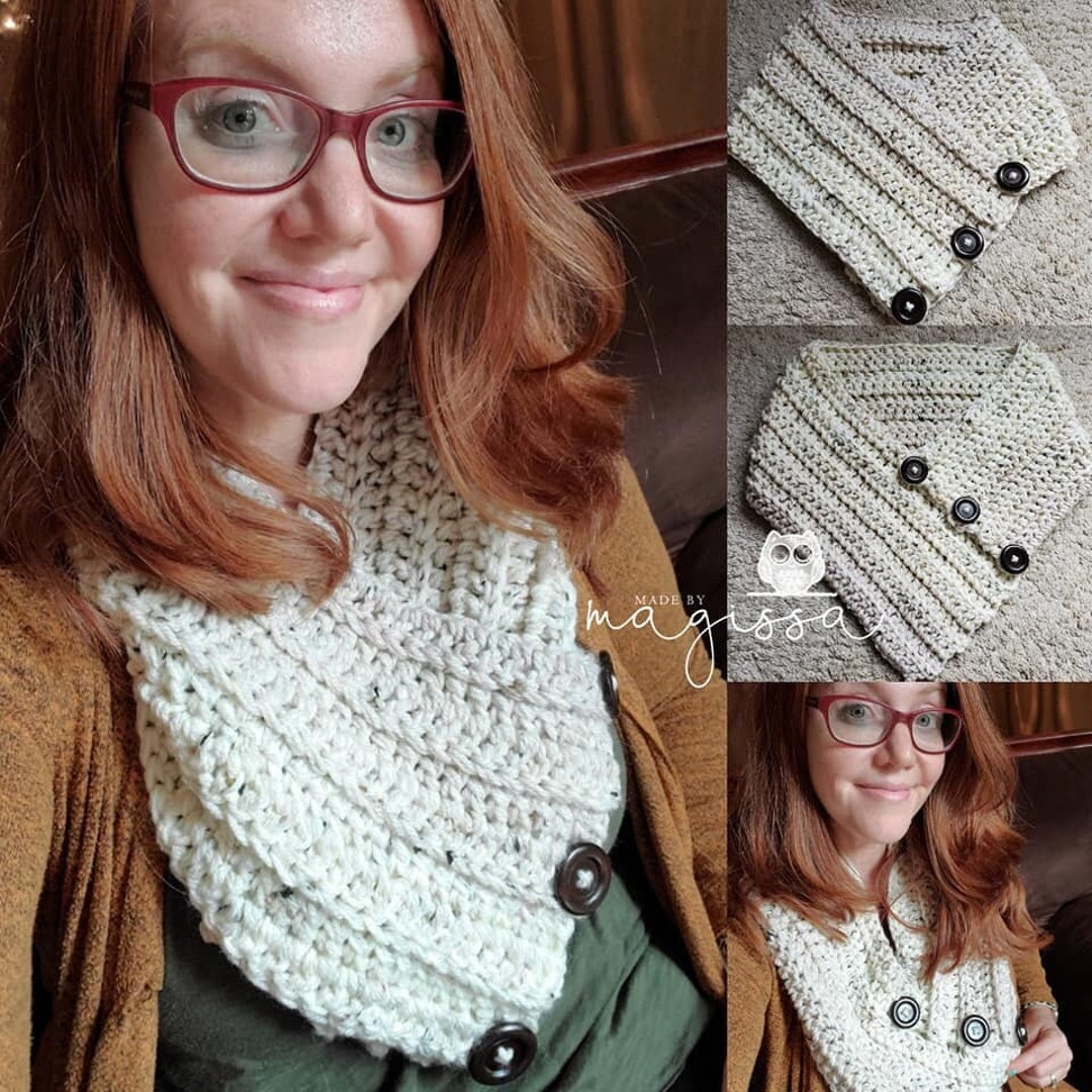 Cozy Button Crochet Cowl - Etsy