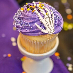 Halloween Skeleton Hands Wafer Paper Cupcake Toppers - Great for Cakes ...