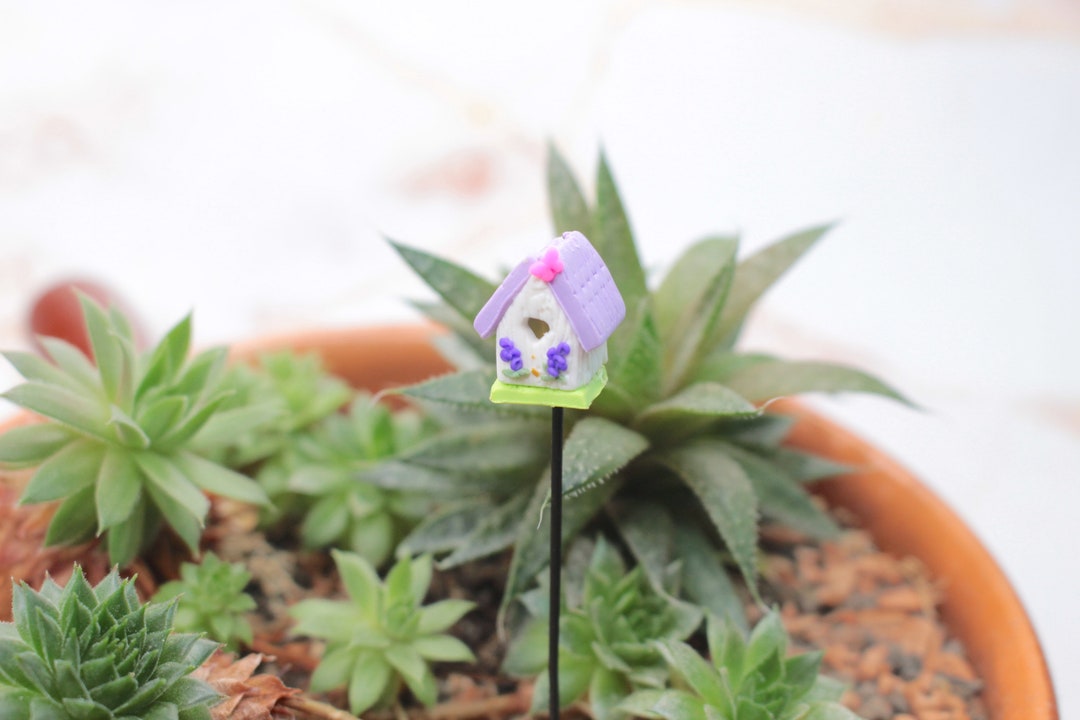 Flower Plug Bird House Lilac Miniature With Wire Plug 10 Cm, Flower Pot ...