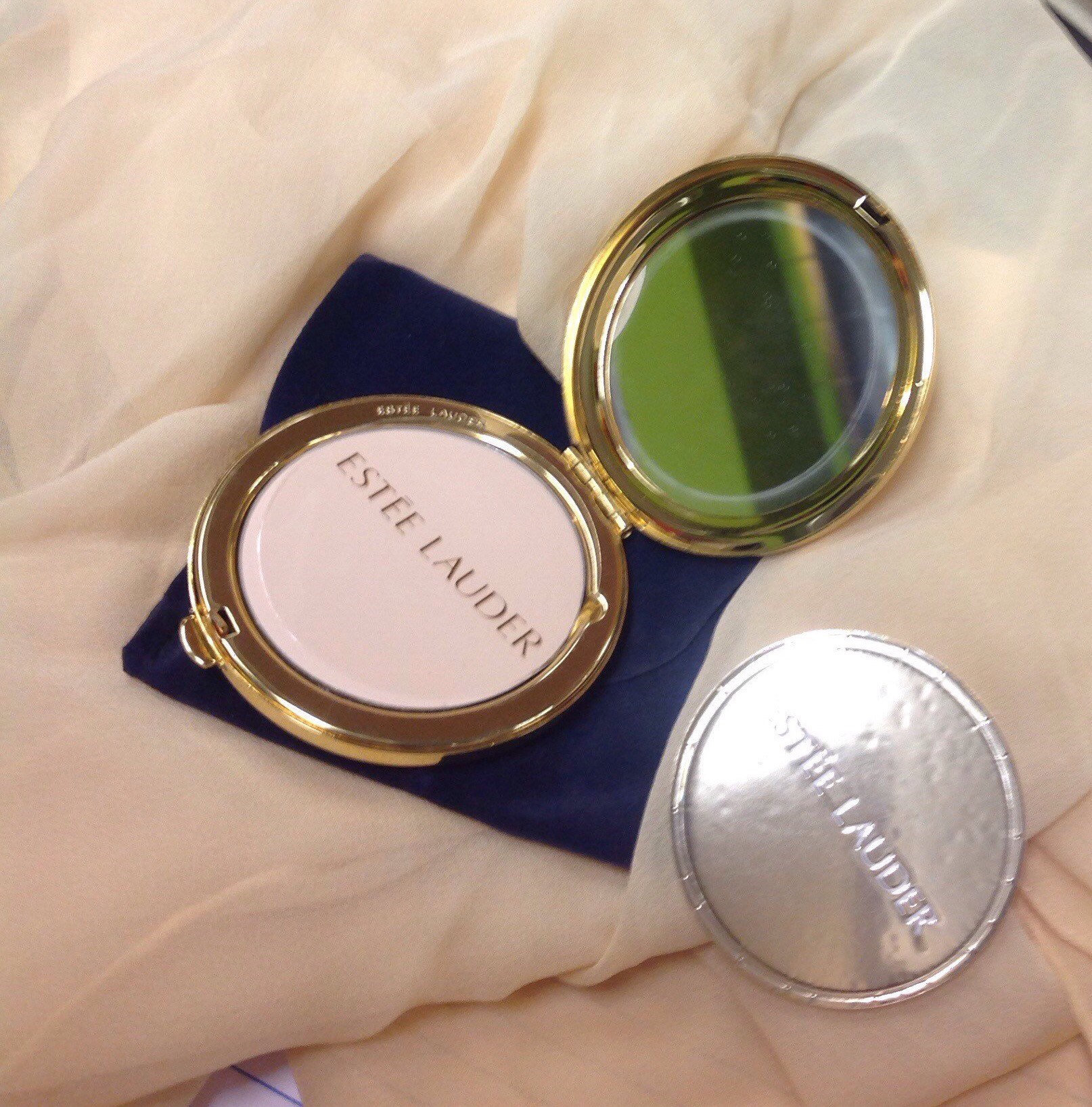 1990's Estée Lauder America the Beautiful Compact - Etsy