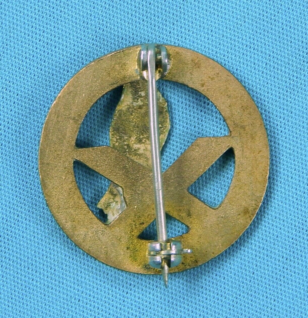 Memorabilia US WW2 2nd ADA Air Defense Artillery Unit Crest Fidus Ultra ...