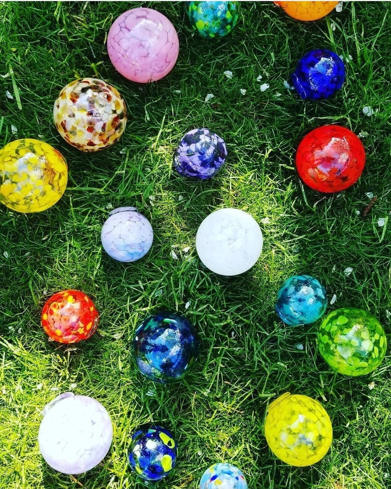 Float Large or Extra Large choose the Color - Etsy