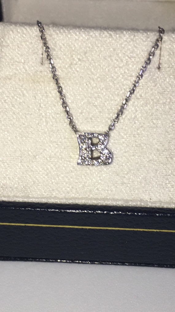 white gold letter b - Gem