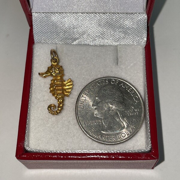 Seahorse Charm - Etsy