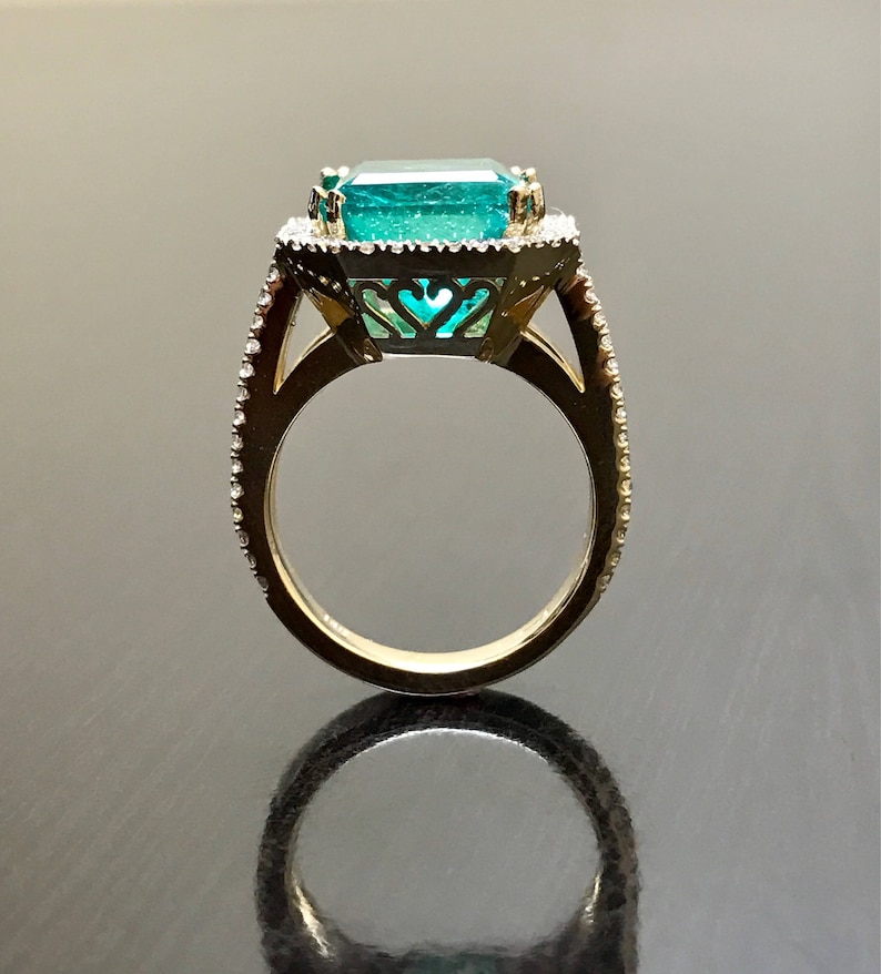 18K Yellow Gold Halo Diamond Art Deco Colombian Emerald Engagement Ring ...