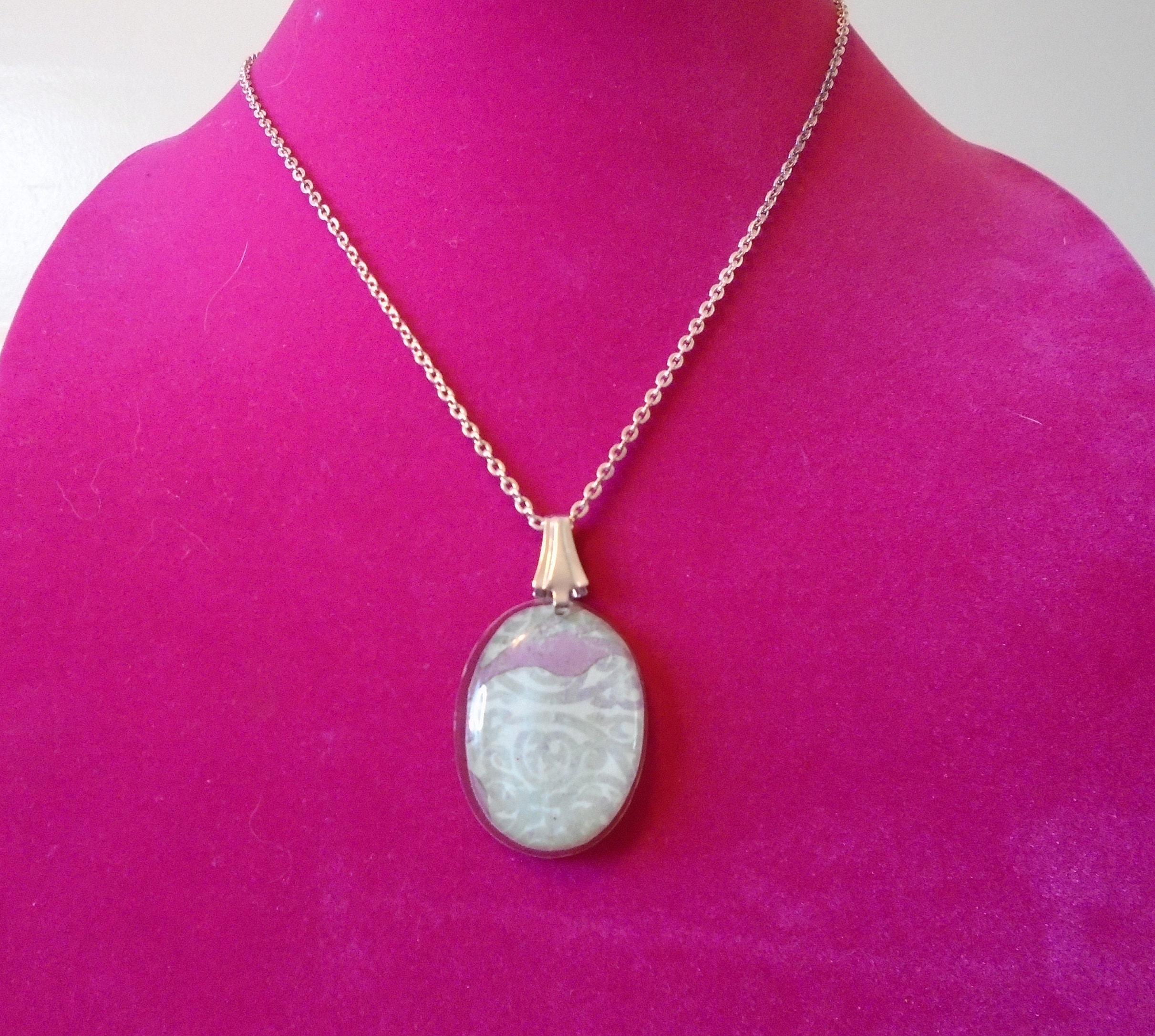 Resin With Knot Pattern Necklace - Etsy UK