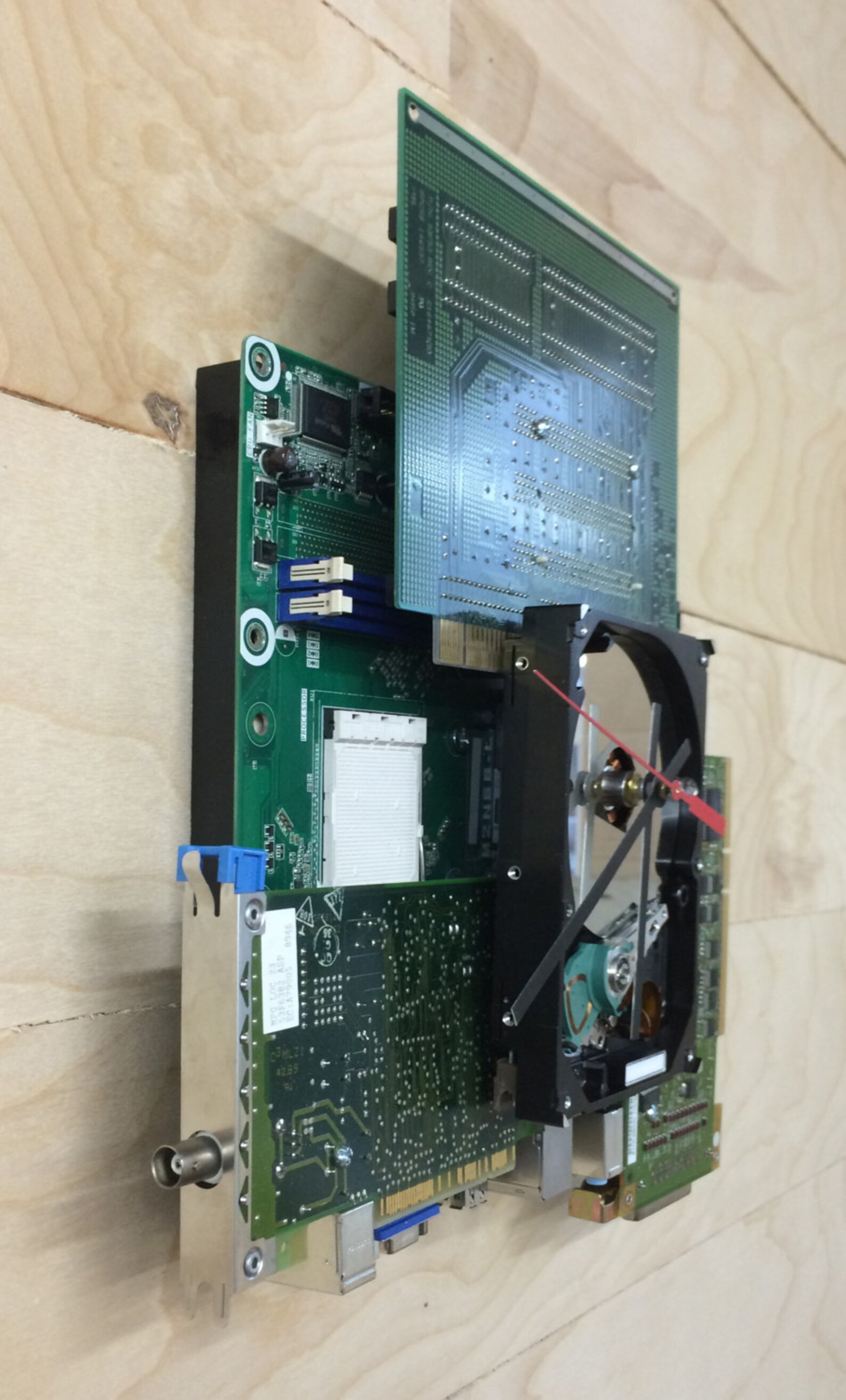 Hard Drive & Motherboard Clock - Etsy