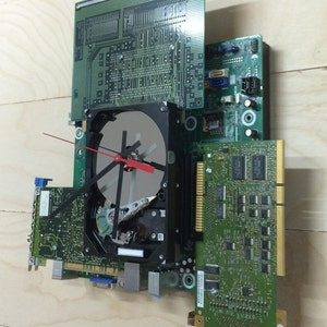 Hard Drive & Motherboard Clock - Etsy