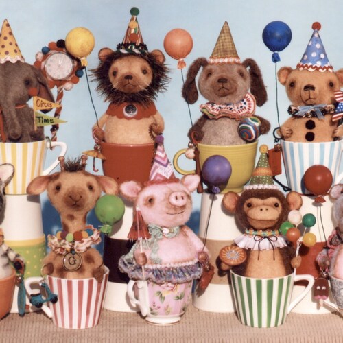 Primitive PATTERN Little Critter Cups & Standing Critters | Etsy