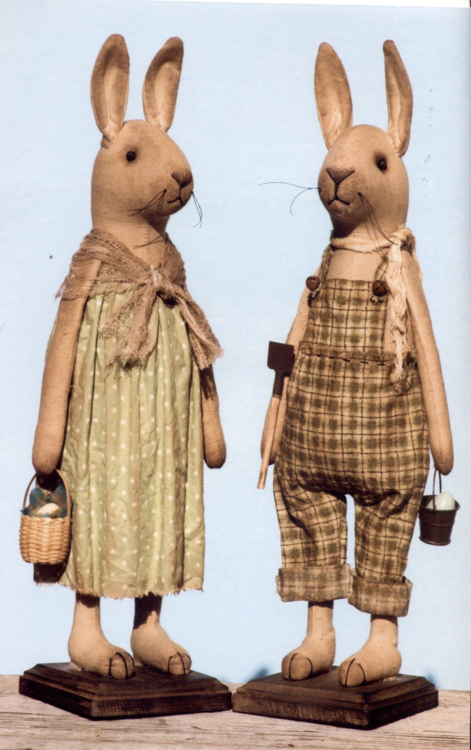 A Primitive E-pattern Clover and Cleveland Hare | Etsy