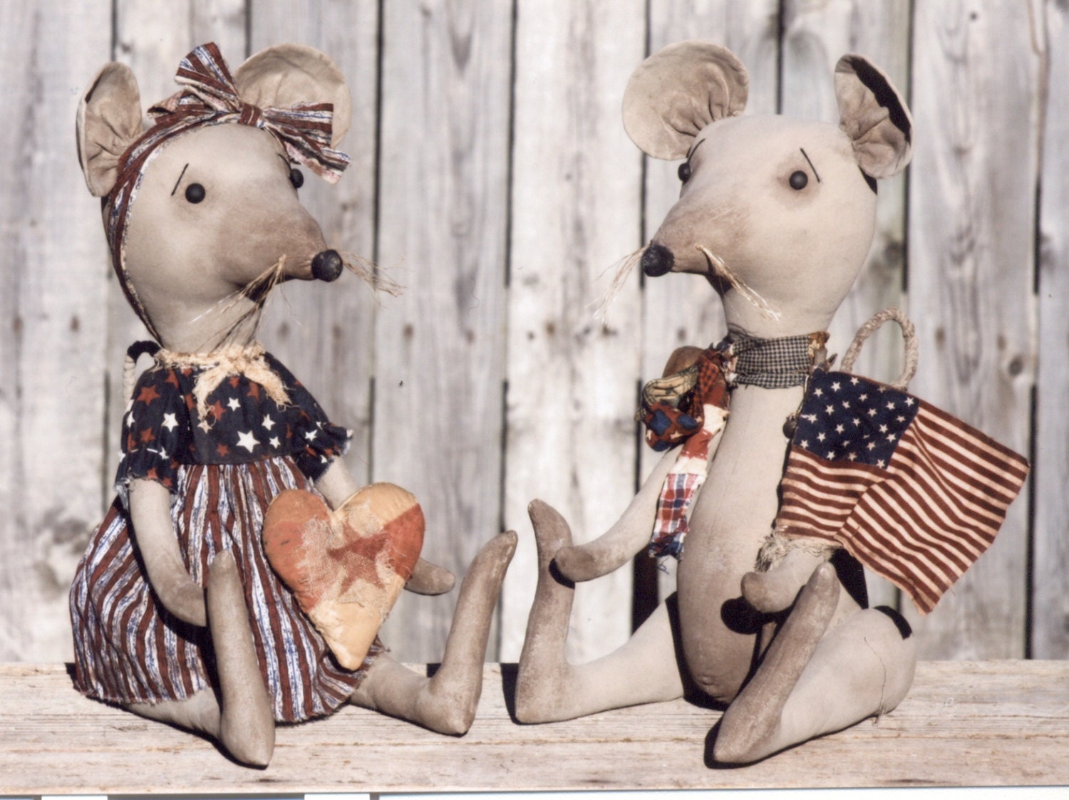 Primitive Sitting Mice PATTERN - Etsy