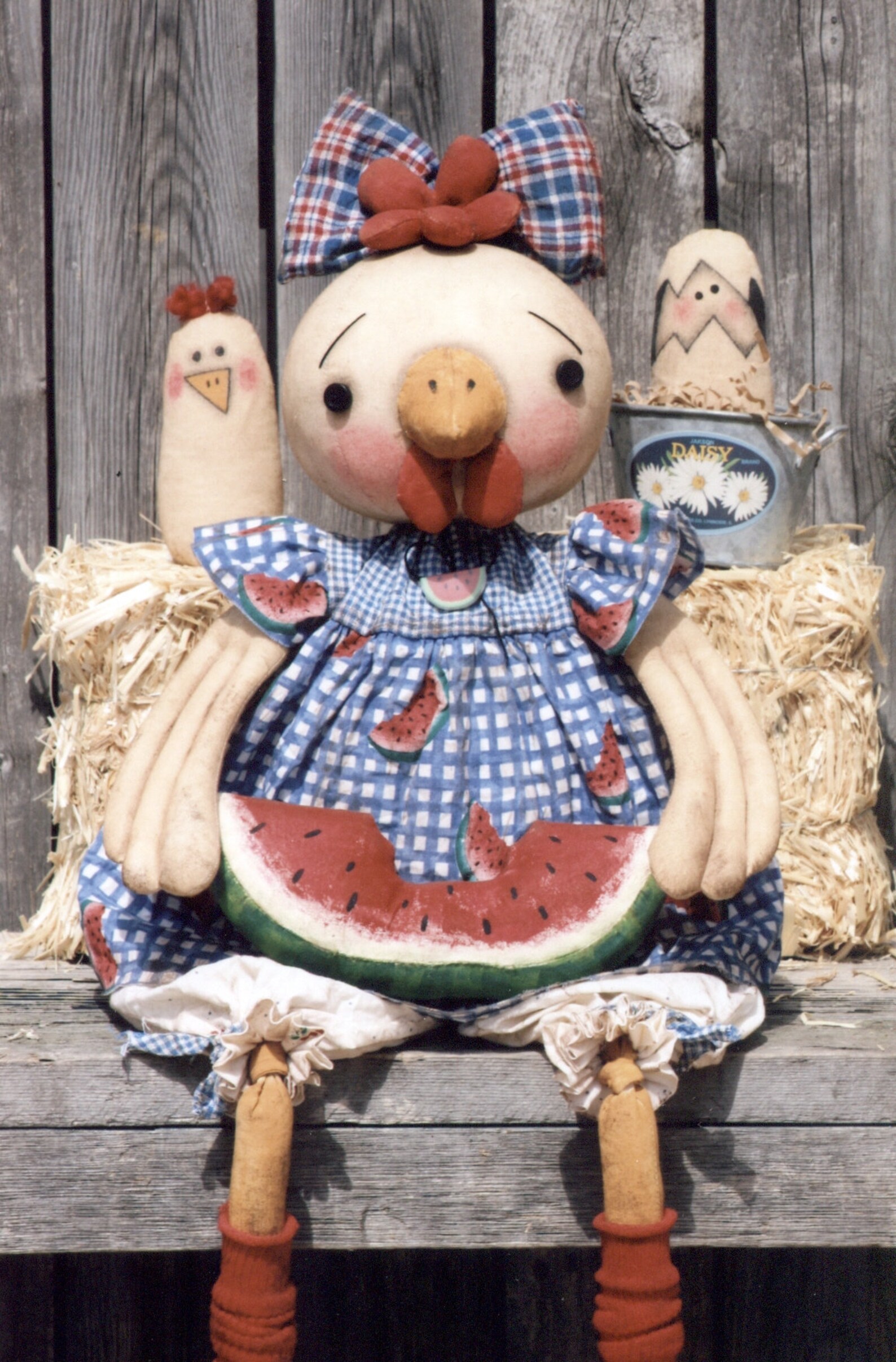 Primitive E-pattern Chelsea Chicken - Etsy