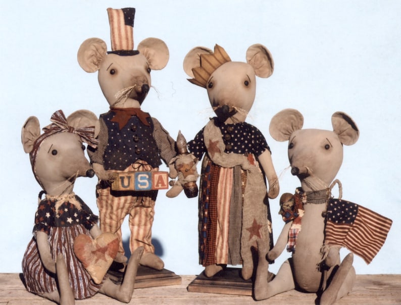 Primitive Sitting Mice PATTERN - Etsy