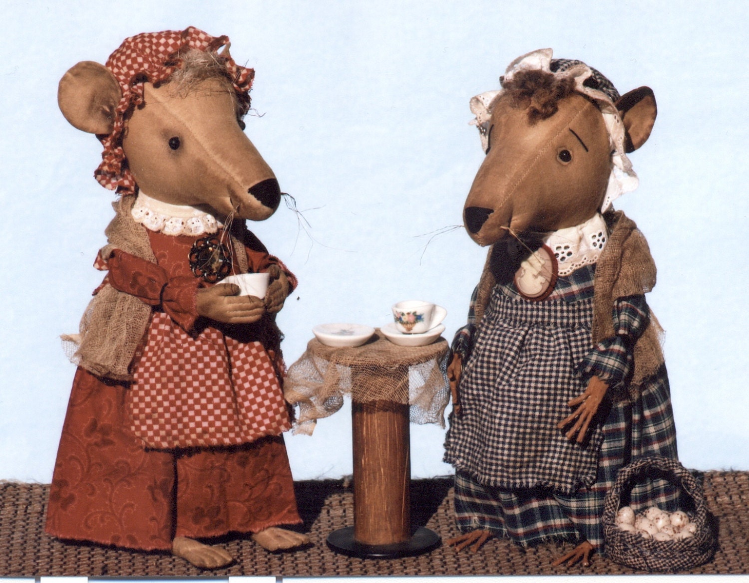 Primitive PATTERN Old Mother Mouse - Etsy