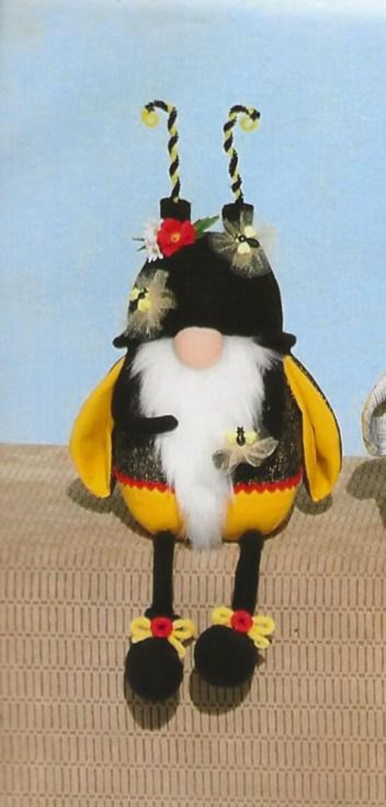 Primitive Pattern Gnome Garden Bugs - Etsy Canada