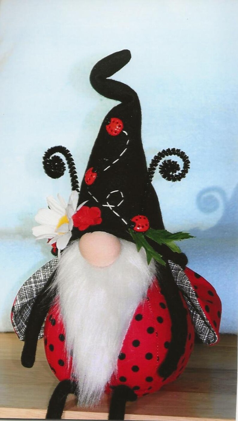 Primitive Pattern Gnome Garden Bugs - Etsy