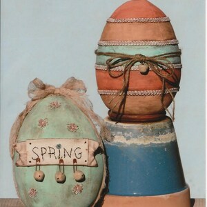 Primitive E-pattern Ring Spring in Bunny With Egg-stra Special Eggs - Etsy