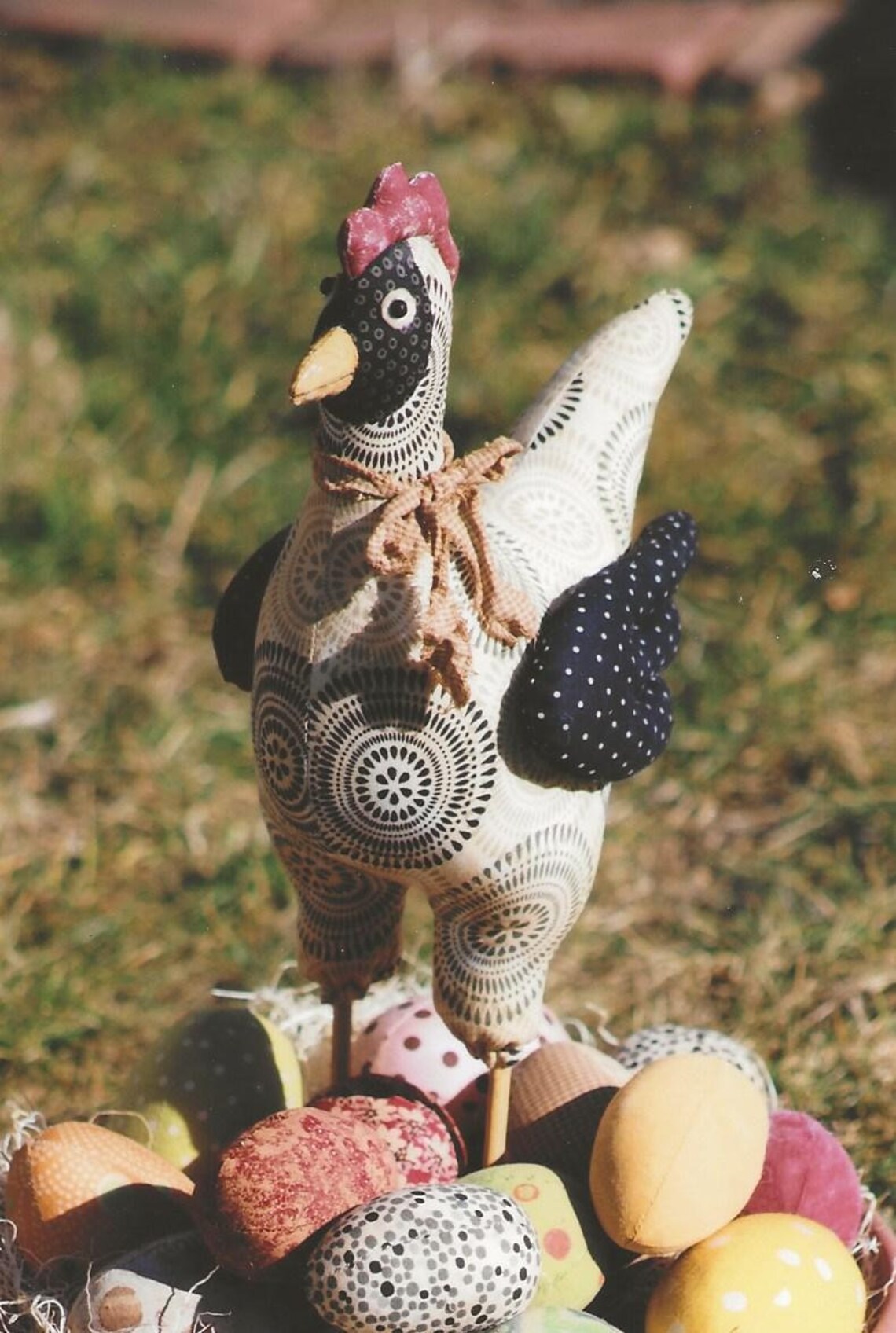 Scrappy Hen and Her Scrappy Eggs Epattern - Etsy
