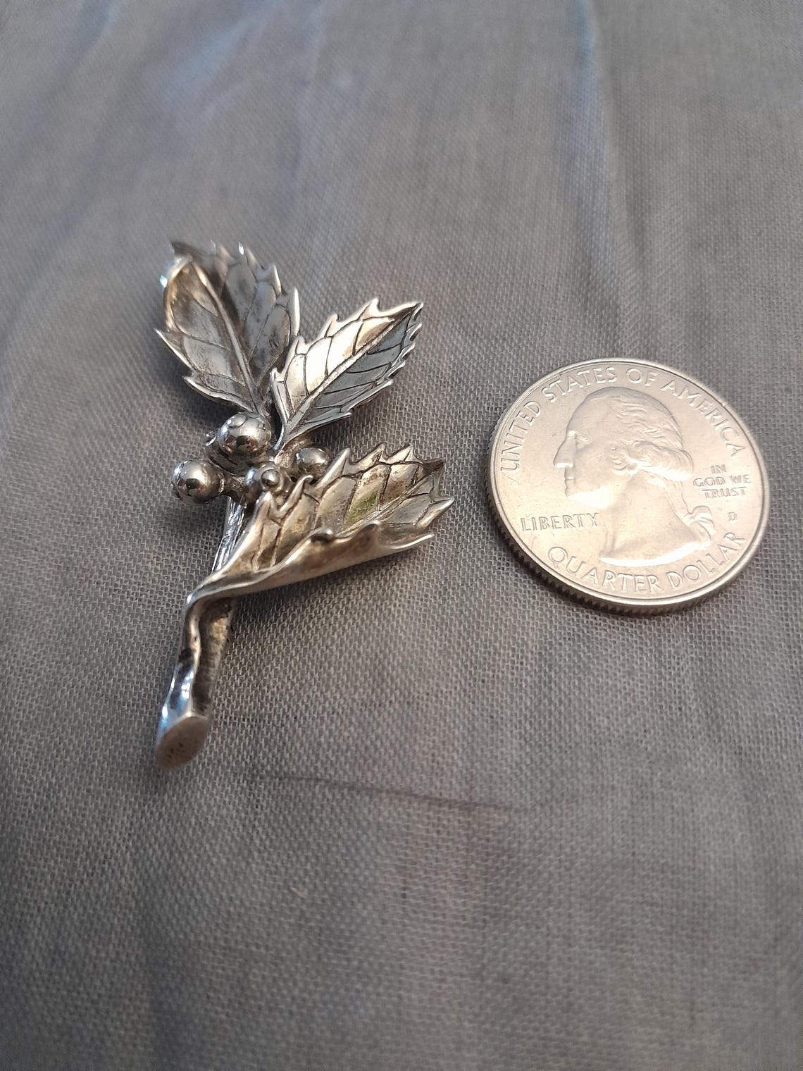 HANDPICKED Sterling Silver Holly Pin - Etsy