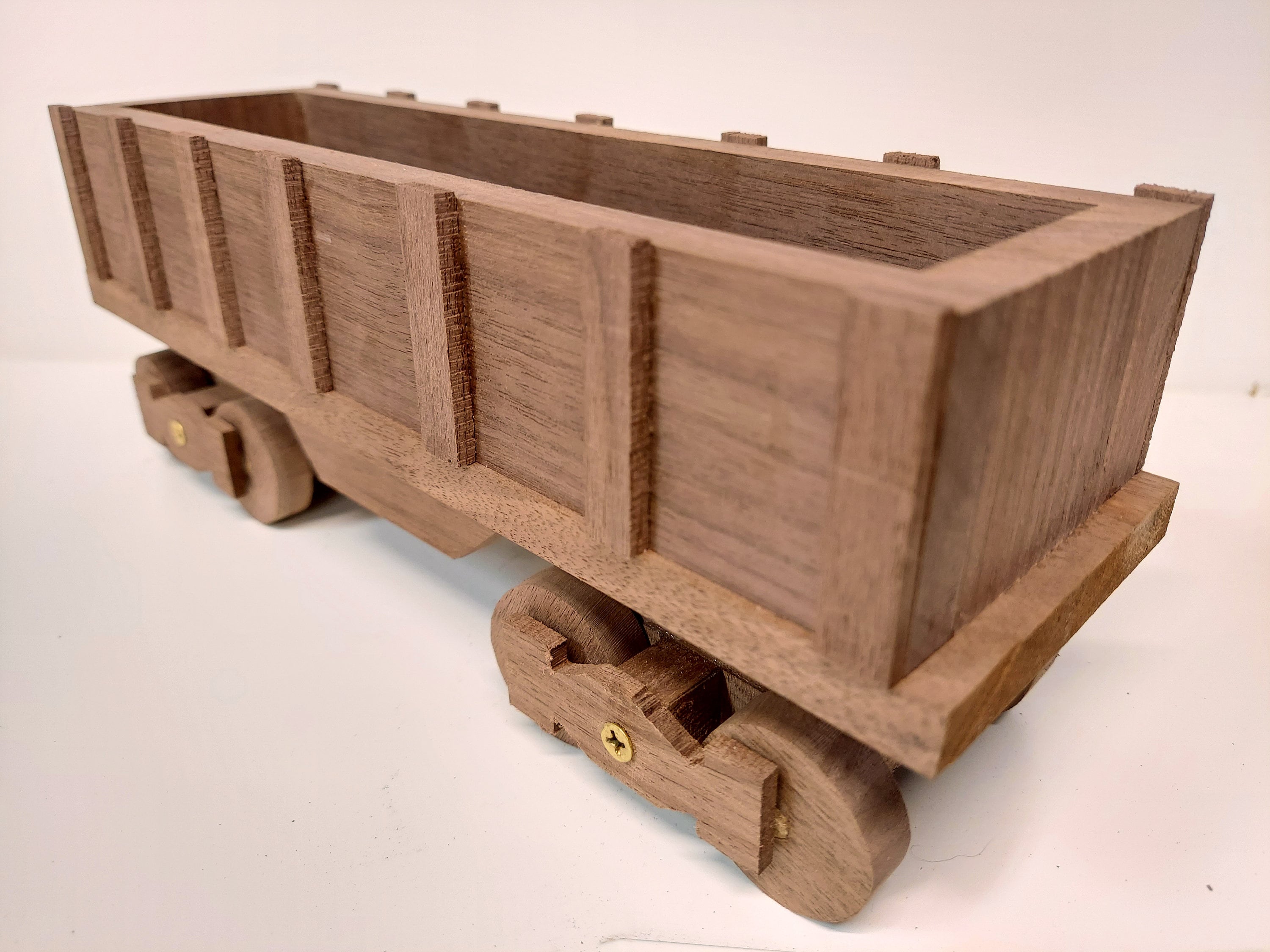 Wood Toy Train (engine and 6 Cars) - Etsy