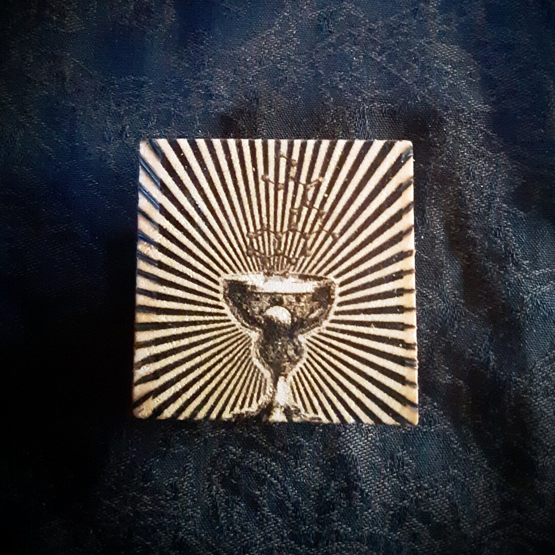 Holy Grail Design - Etsy