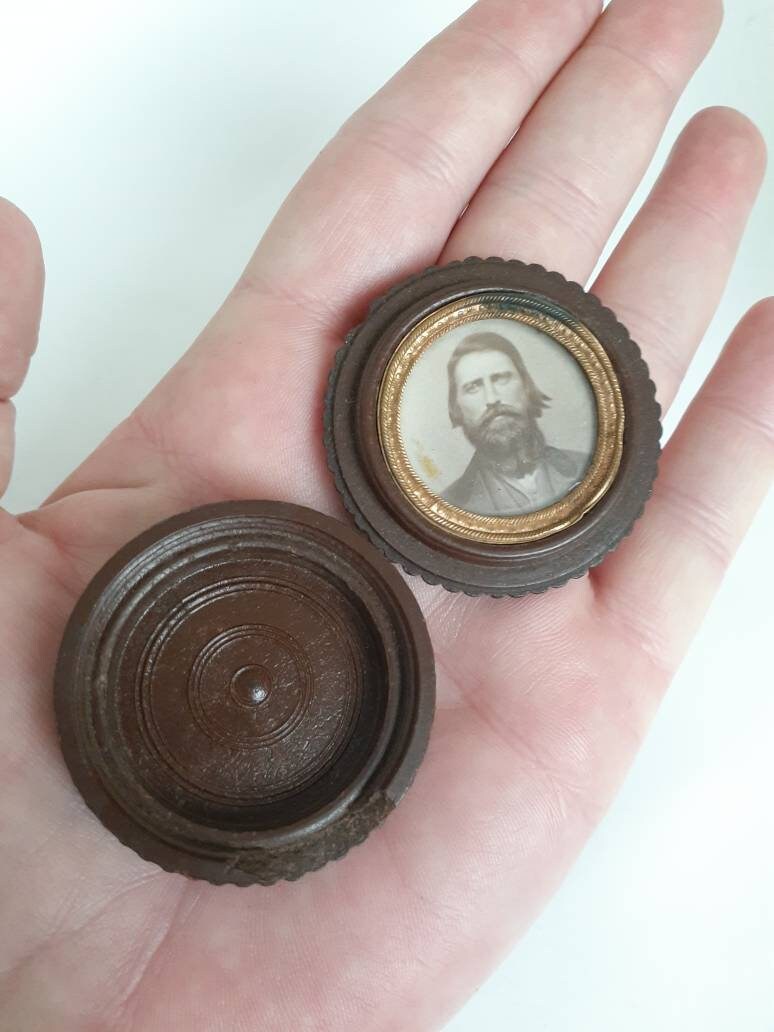 Late 1800s Oreo Union Case Mother of Pearl Thermoplastic - Etsy