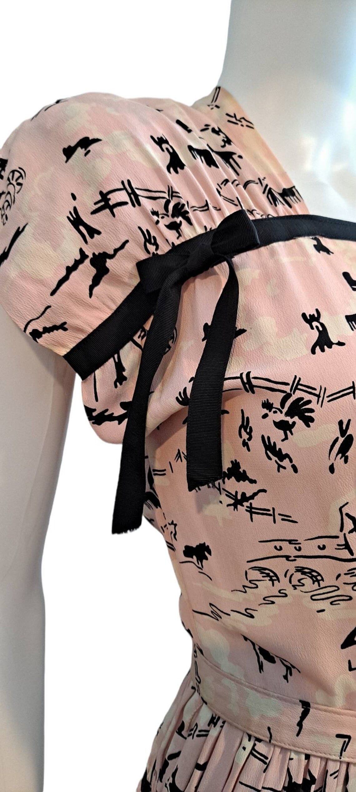 Trudy Hall Rayon Novelty Print Pink Day Dress Farm Scene - Etsy
