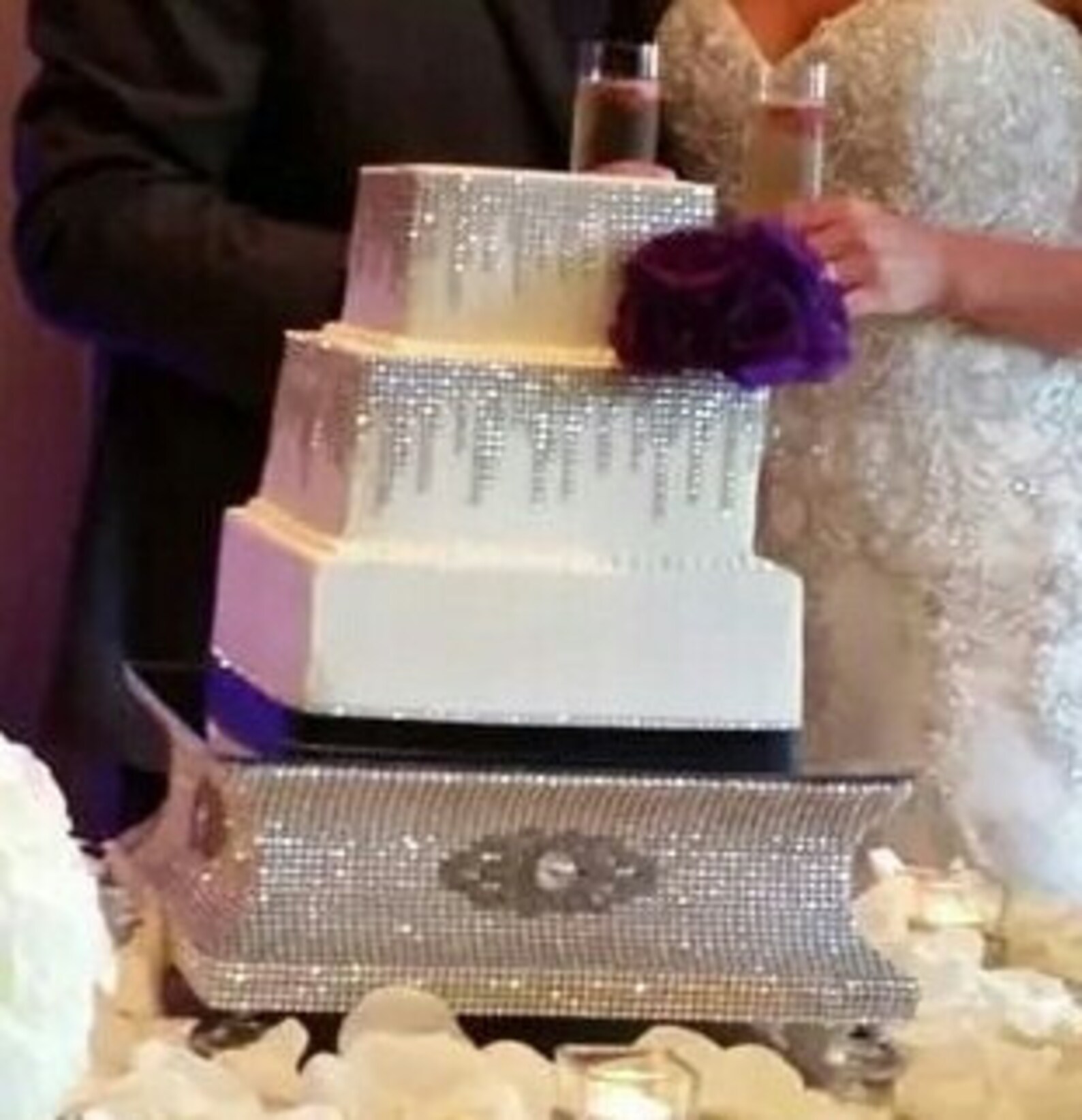 Bling Silver Wedding Cake Stand,square Cake Stand,curvy Cake Stand ...