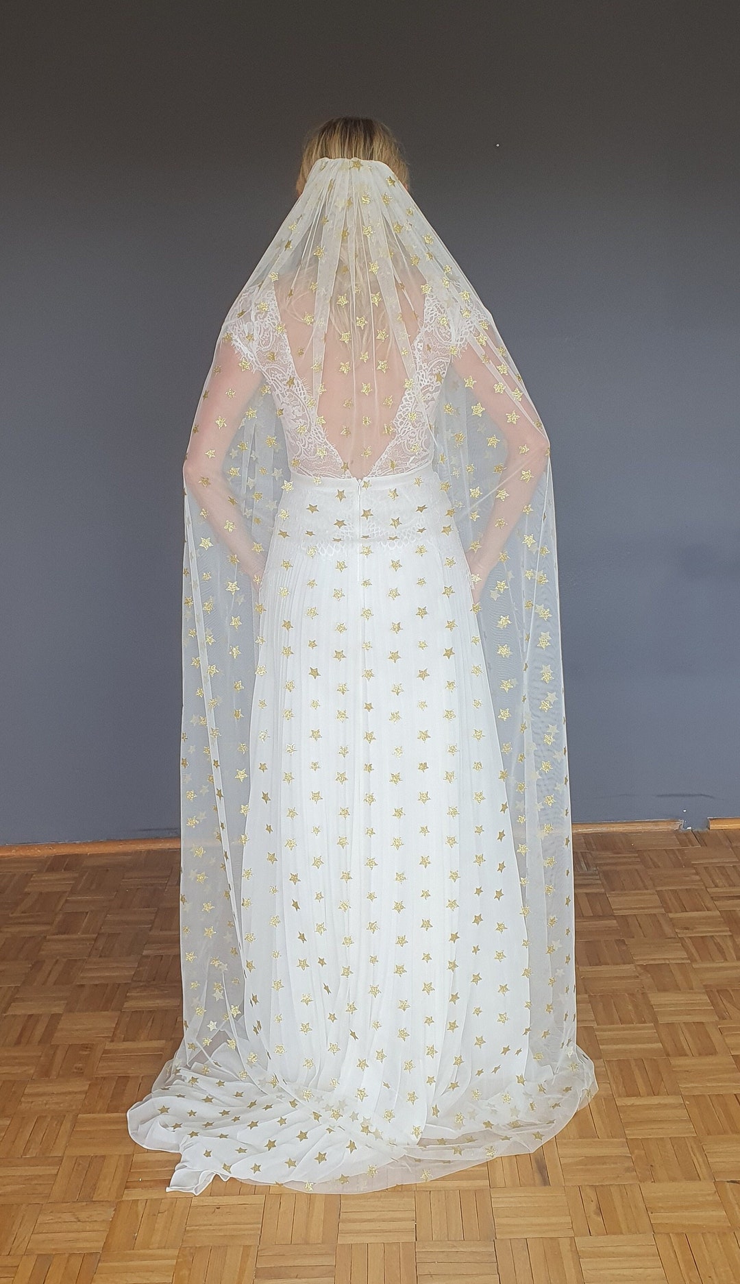 Long Gold Star Celestial Wedding Veil Star Veil Moon Bridal - Etsy