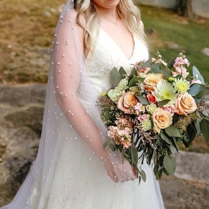 Scattered Pearl Veil, Pearl Wedding Bridal Veil White, Ivory Modern ...