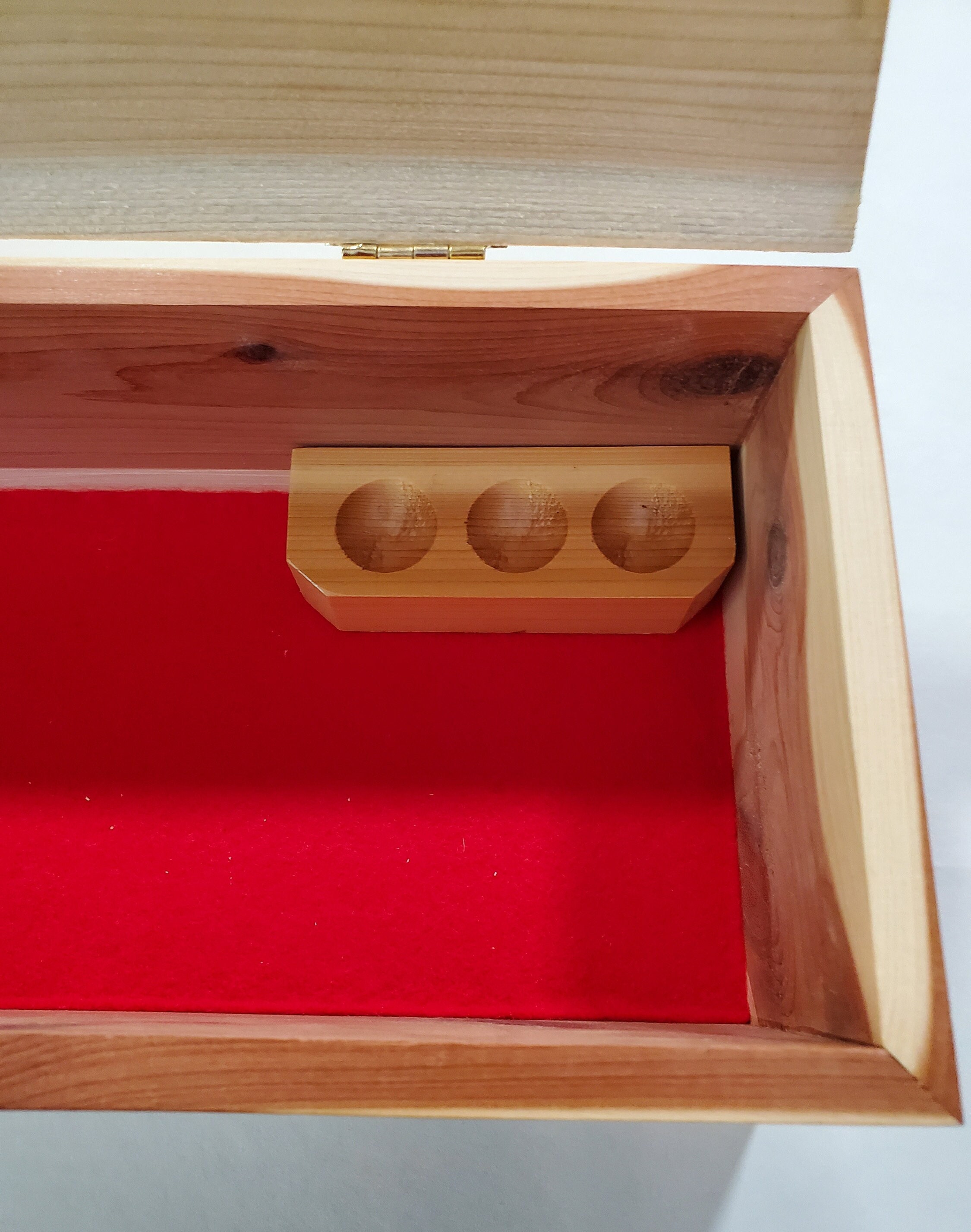 Native American Eagle Feather Keepsake Box. Made of Cedar - Etsy