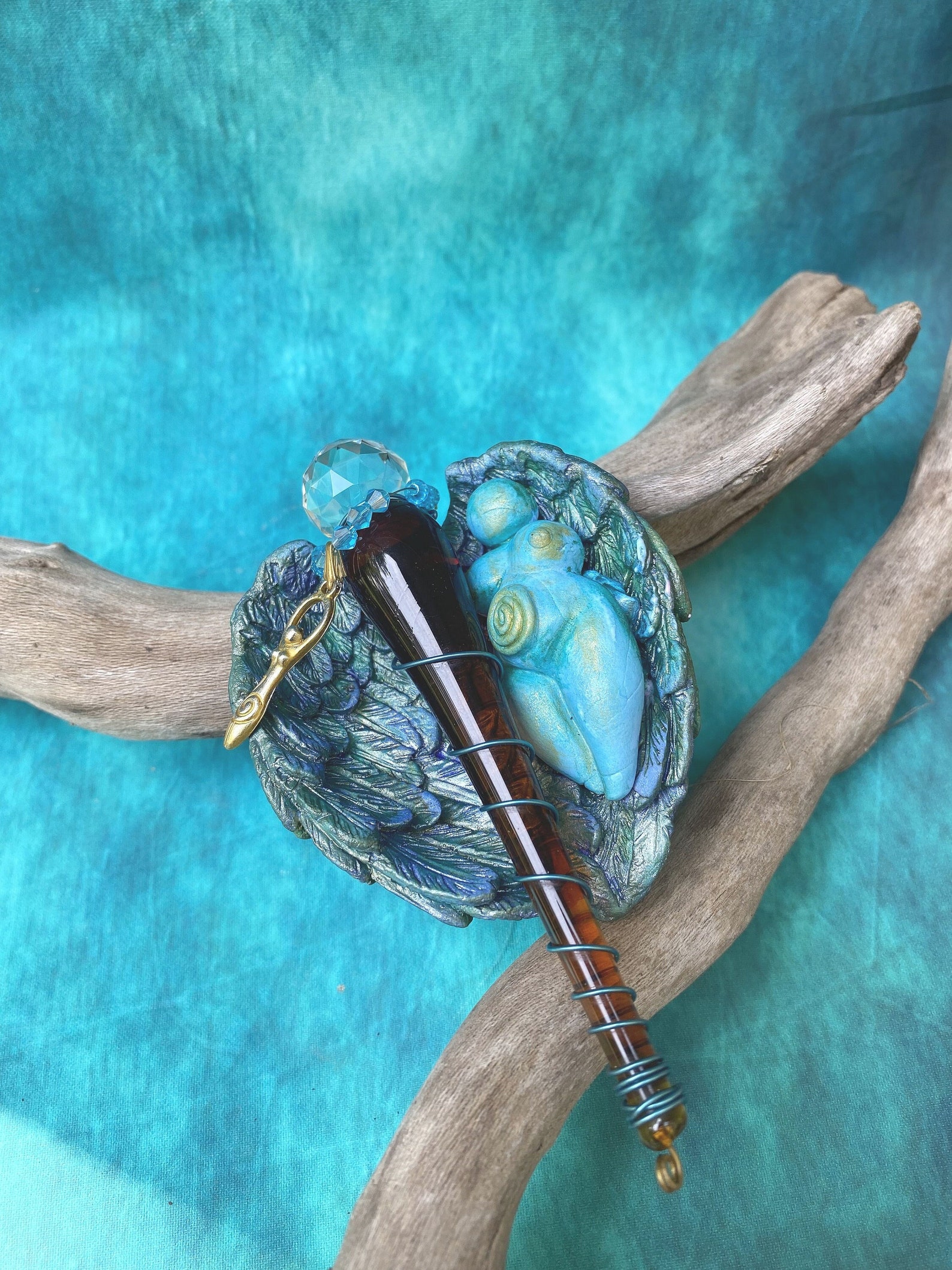 Crystal Goddess Wand With Stand, Glass Wand, Suncatcher, Spirit Wand ...