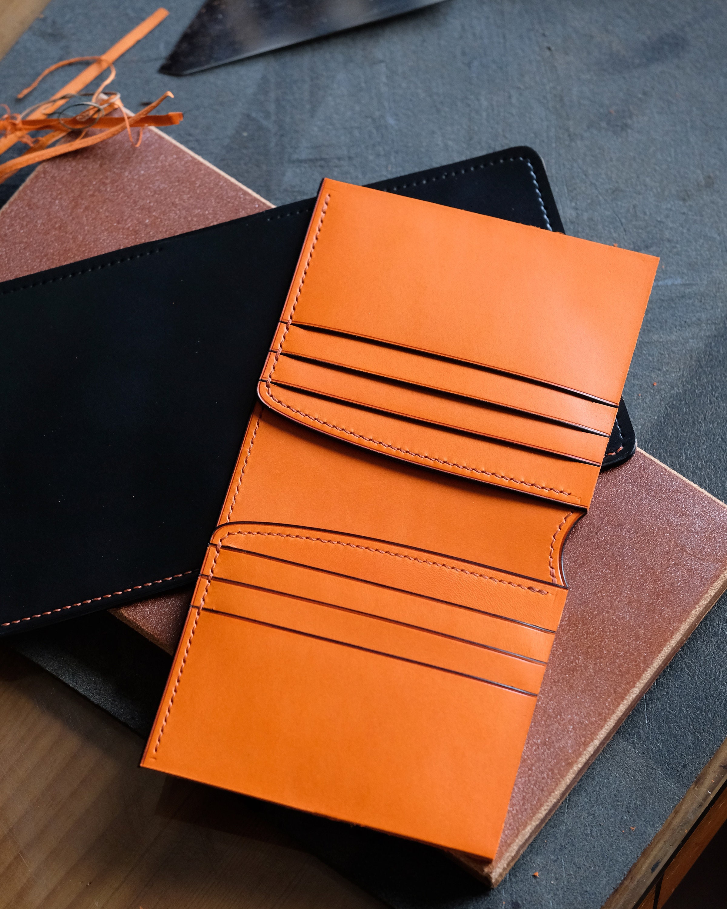 SV01 Horween Shell Cordovan Wallet Bifold Wallet | Etsy