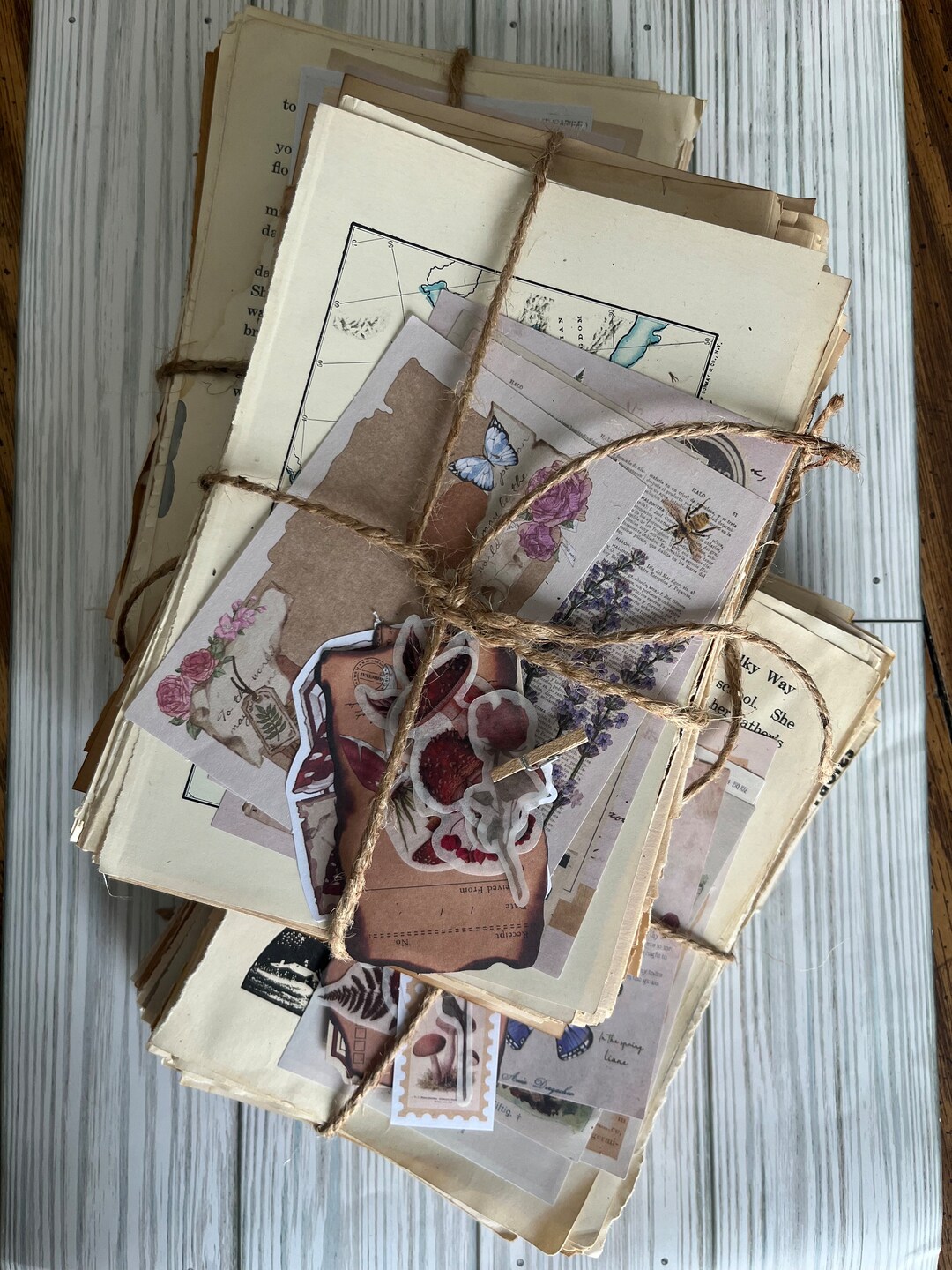 150 Piece Vintage Book Page and Ephemera Bundle Amazing Value DIY Junk ...