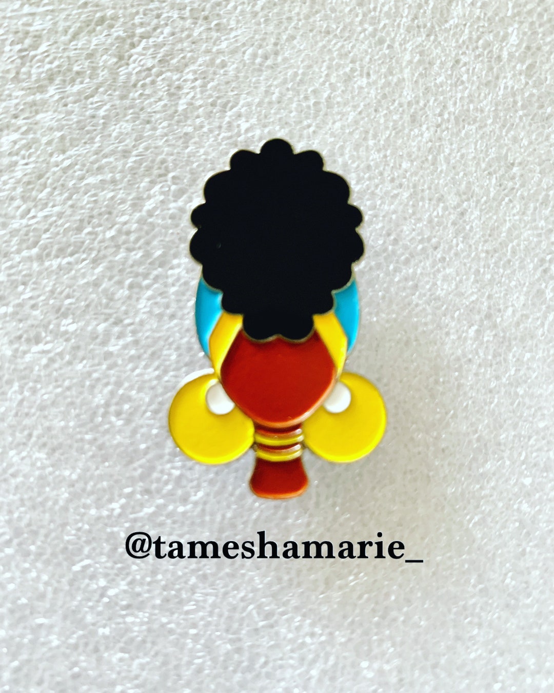 Melanin Beauty Enamel Pin - Etsy