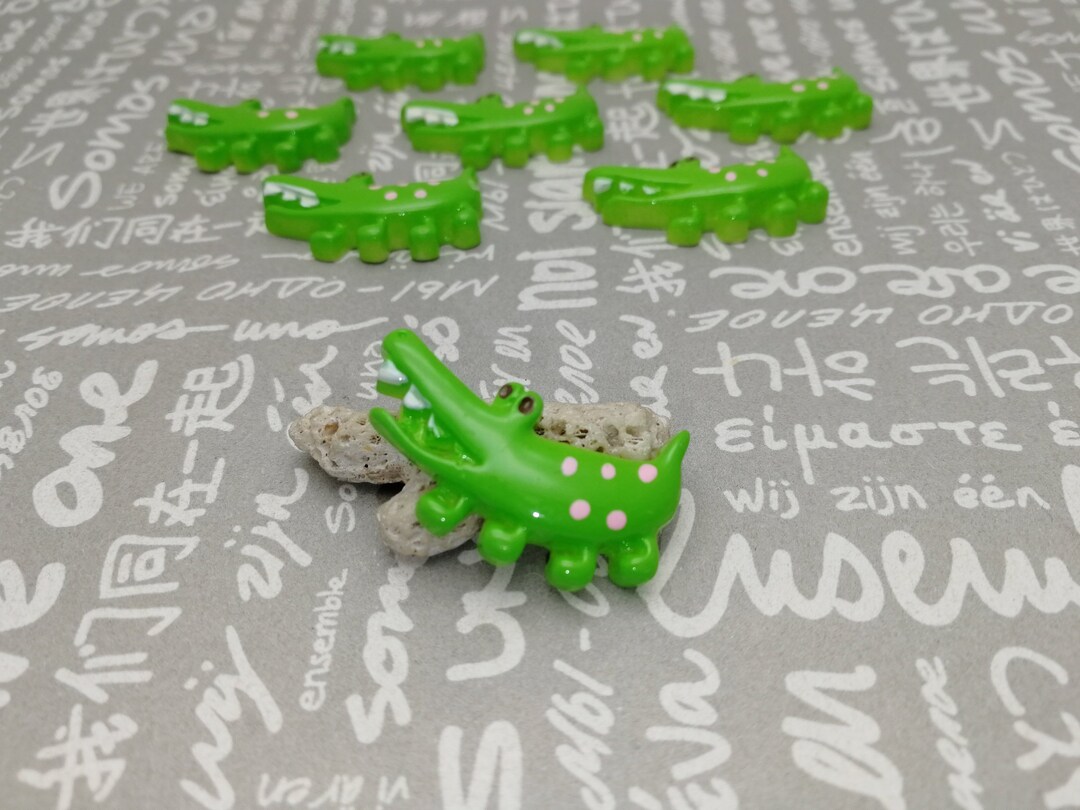 10/50 Pieces Plastic Crocodile Alligator Flat Back Cabochon Charm Resin ...