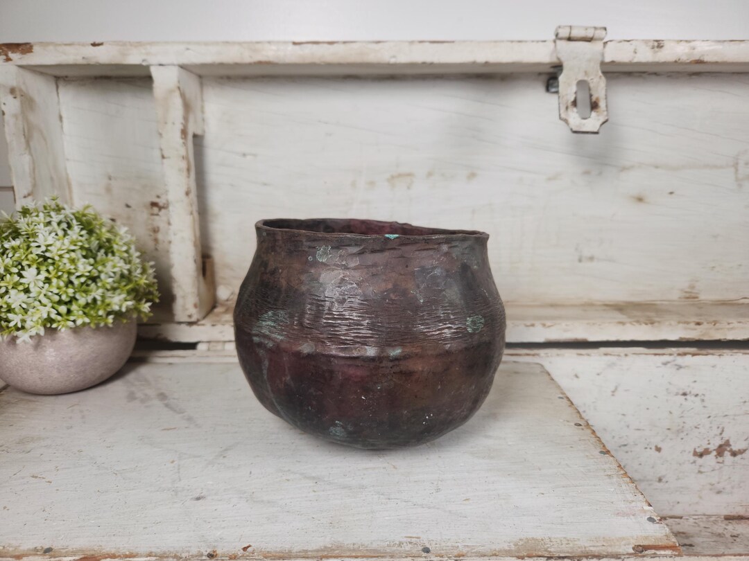 Antique Hand Hammered Copper Cauldron Pot Primitive Rustic Patina ...